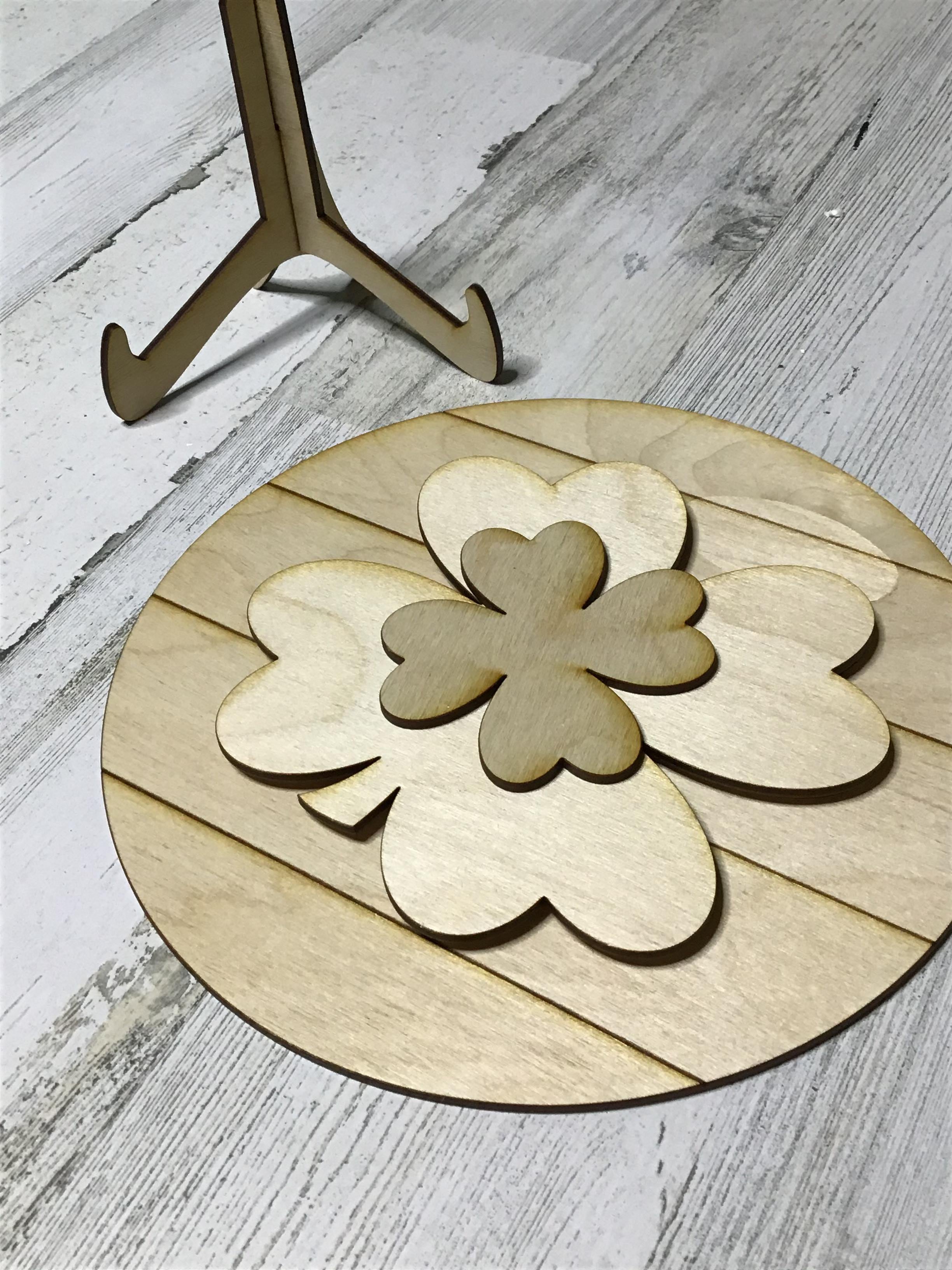DIY 3D Shamrock | B2 Signs & Designs